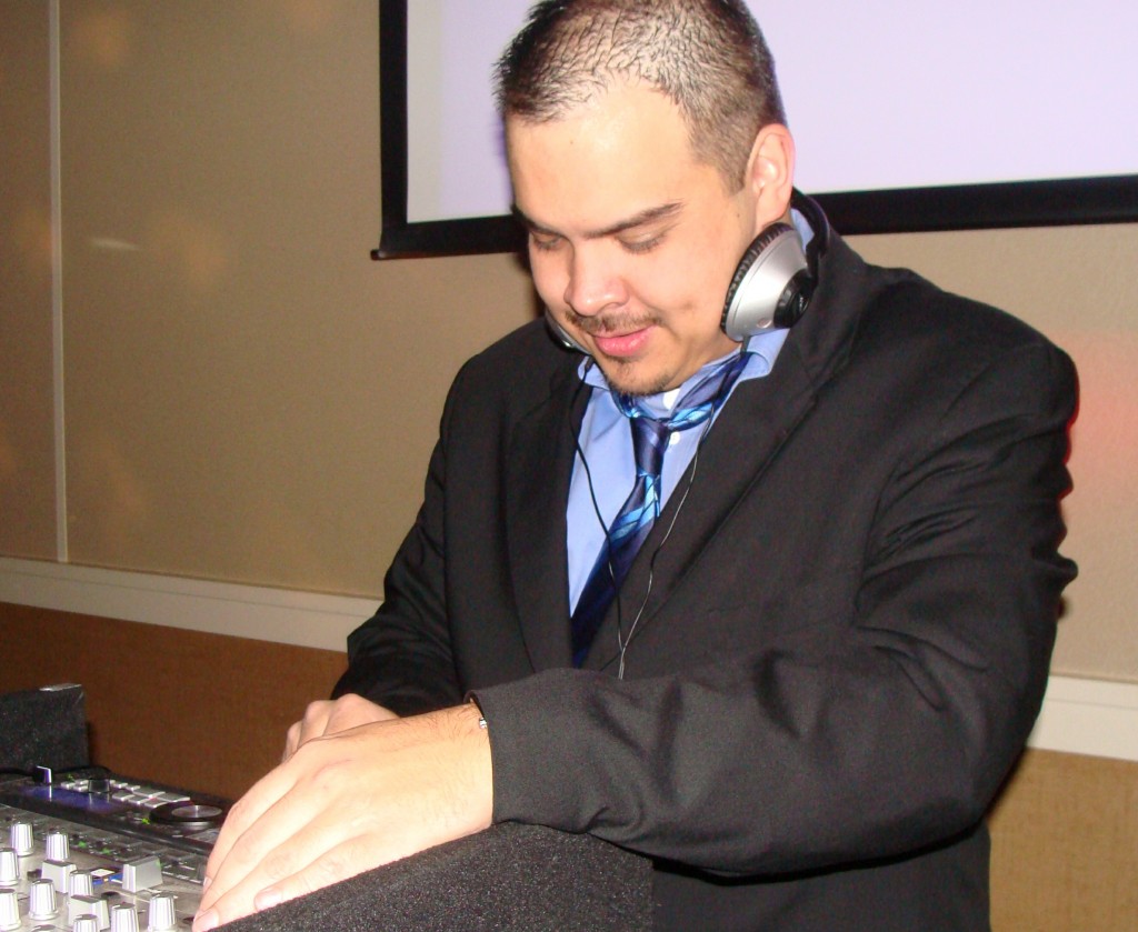 Portland Bar Mitzvah DJ Steve Brings The Fun - PRO DJs